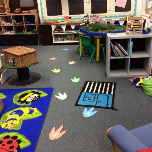 Tithe Farm Primary School - An egg has arrived